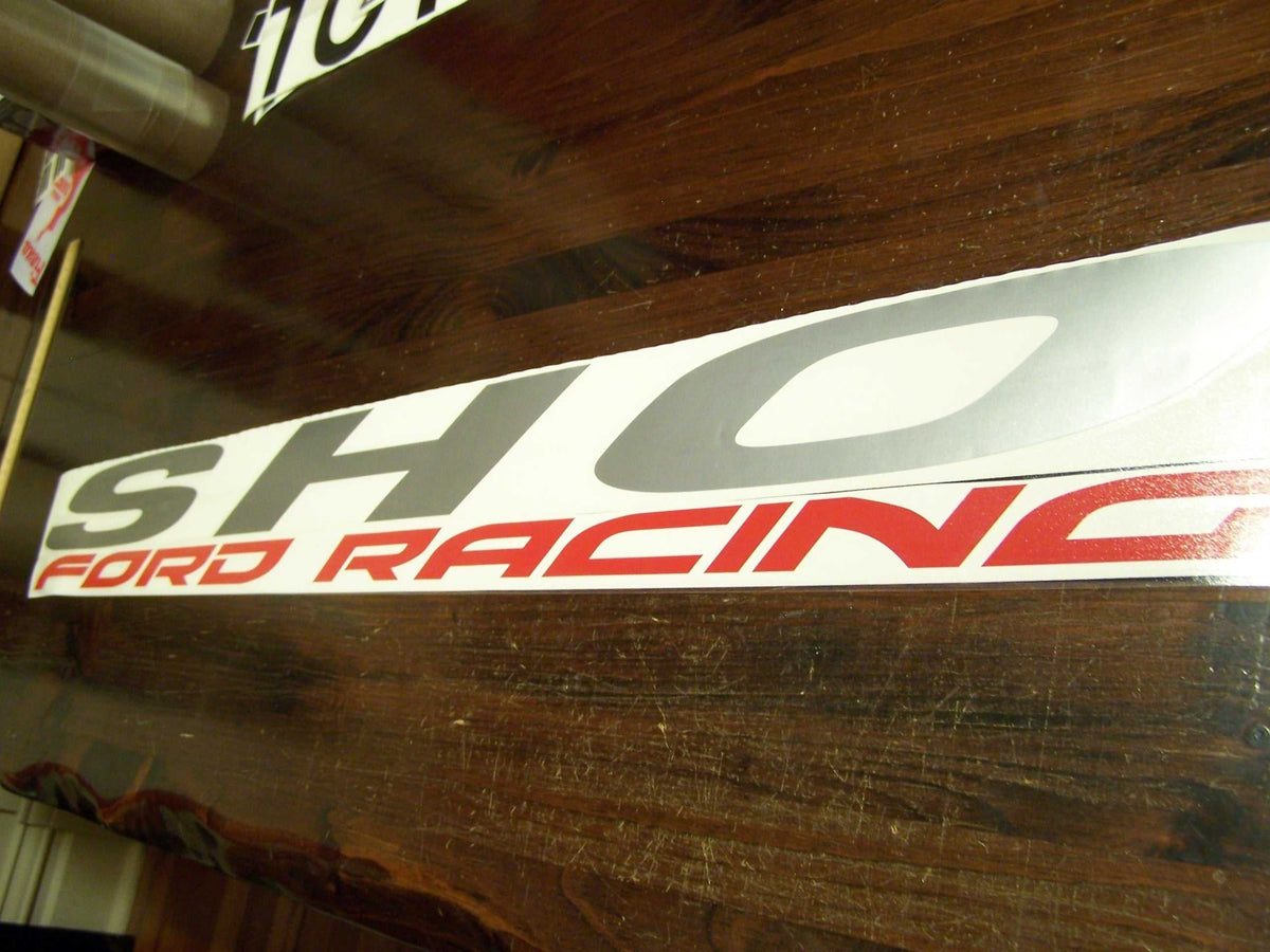 SHO TAURUS WINDSHIELD DECAL – Vellosvinyl