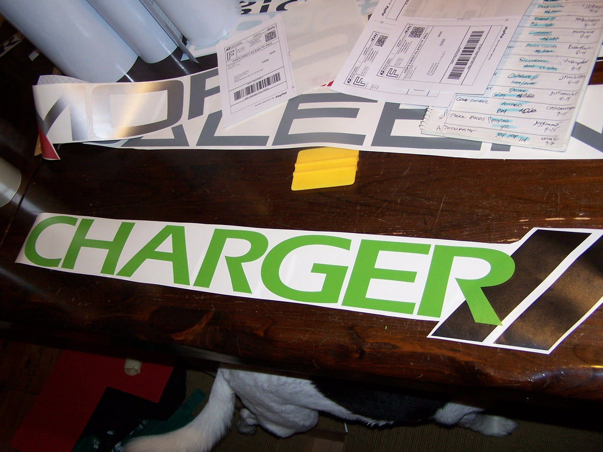 CHARGER WINDSHIELD DECAL BANNER CHOOSE 2 COLORS AND SIZE – Vellosvinyl
