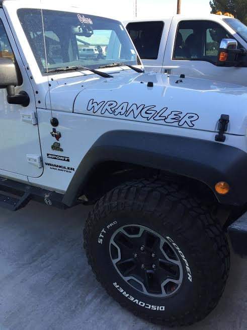JEEP WRANGLER OUTLINED HOOD DECALS – Vellosvinyl