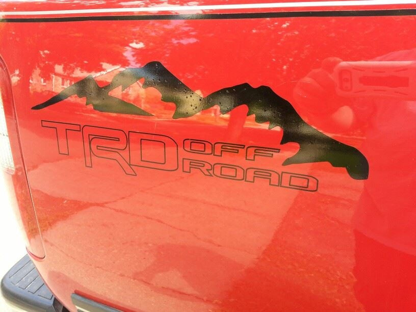 TRD OFF ROAD BEDSIDE / WINDOW STICKER VINYL DECAL SET OF 2 – Vellosvinyl