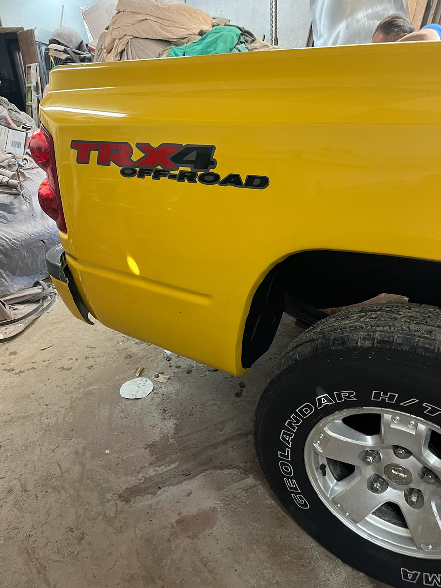 TRX 4 OFF ROAD DODGE RAM VINYL BEDSIDE DECAL CHOOSE COLORS – Vellosvinyl